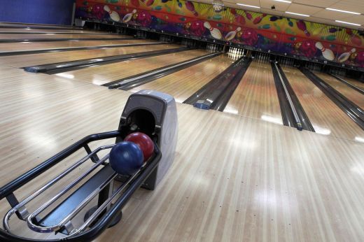 Bowlero Mar Vista [Bowling Alley], Marina del Rey - 12125 Venice Blvd