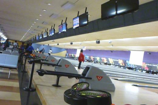 Bowlero Kennesaw [Bowling Center], Kennesaw - 775 Cobb Place Blvd